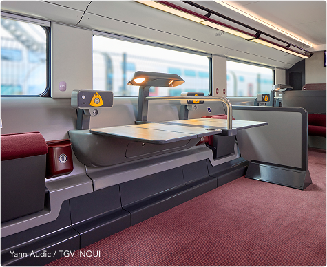 *utilisateurs de fauteuils roulant